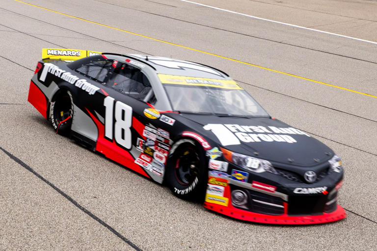 See photos, results from ARCA Henry Ford Health 200 at Michigan ...
