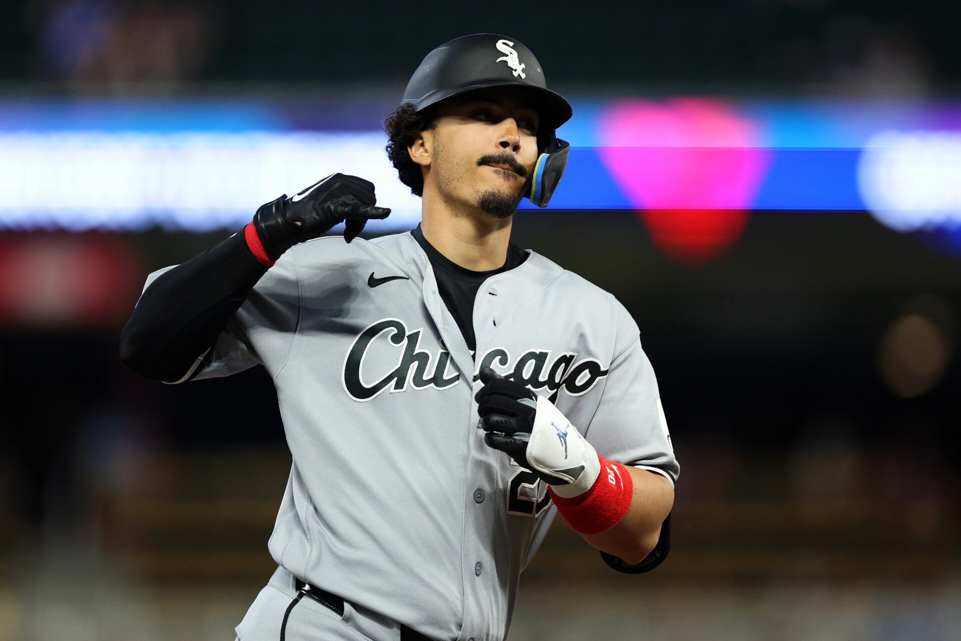 The collapse of the Tigers has handed the AL Central to a race nobody ...