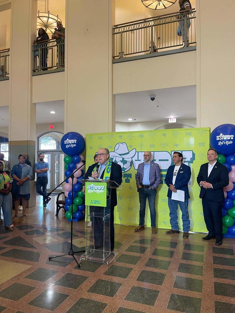 Trinity Metro gets funding for TEXRail extension to hospital district