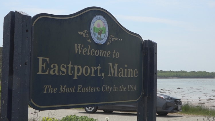 Eastport residents debate proposed underwater AI data center in ...