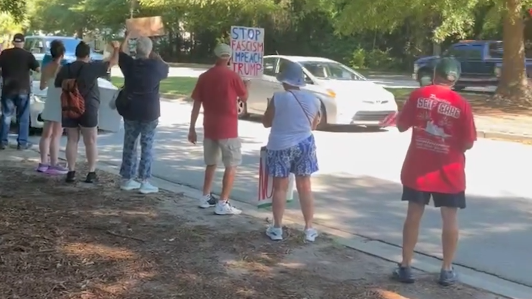 Rally leads to protest against ICE at Bluffton Govt center where ...