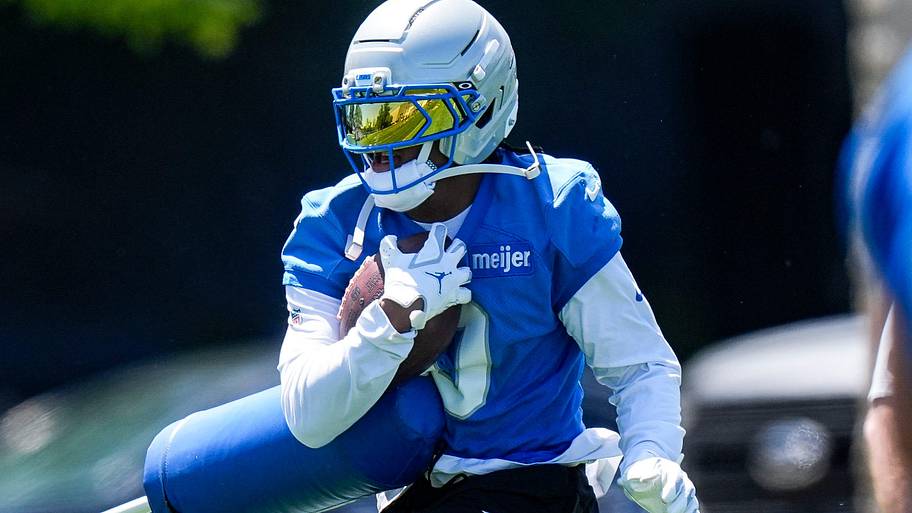 Lions proclaim Jahmyr Gibbs is now bell cow running back