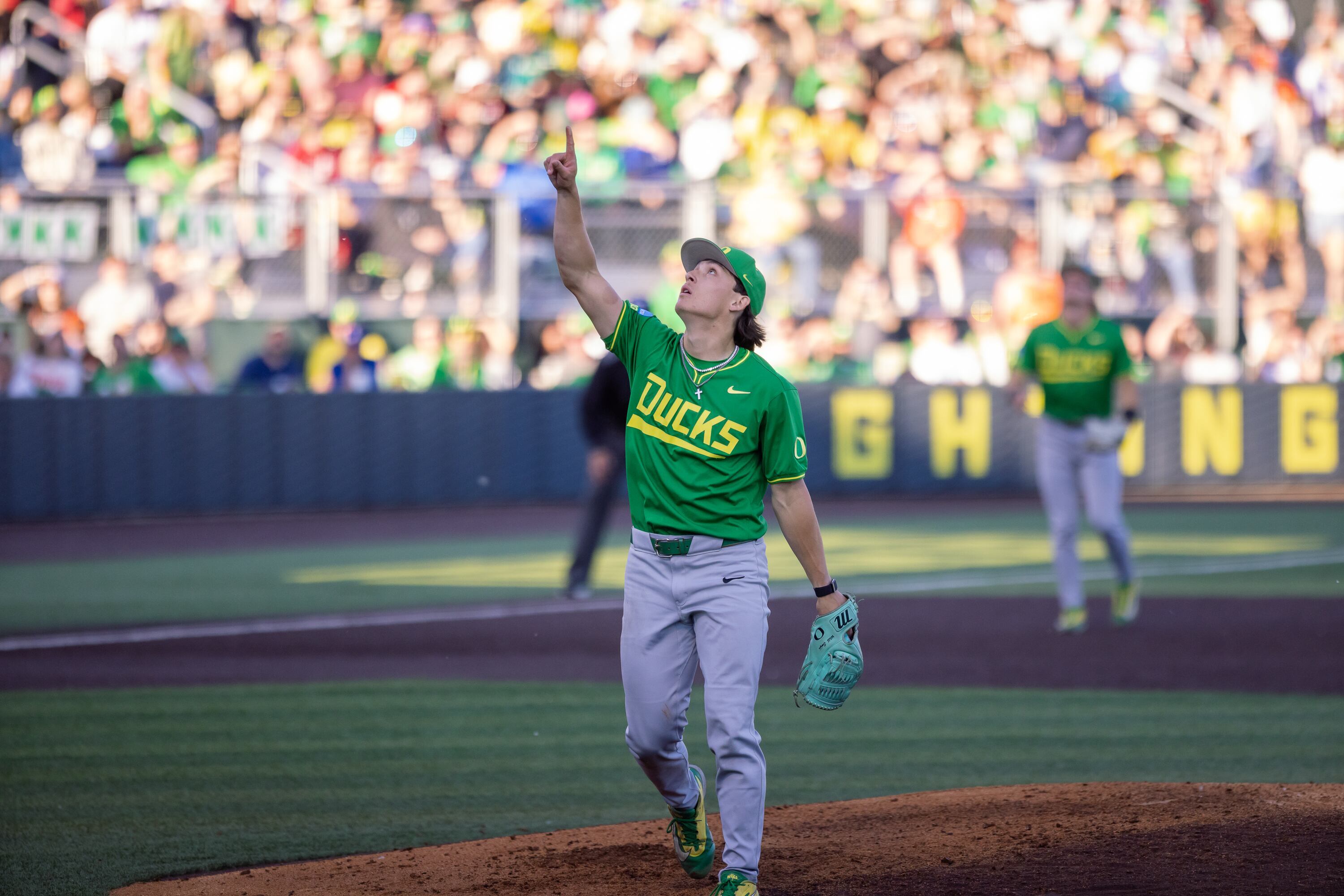 The fiery Oregon pitcher who brings the same intensity to empty ...