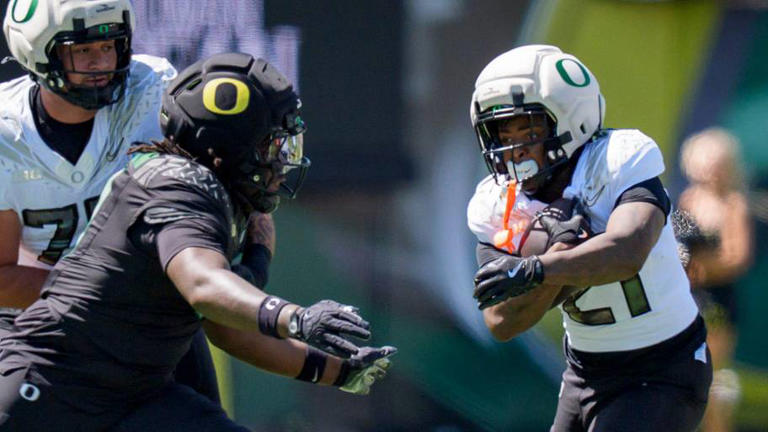 Oregon Ducks running back recruit cancels official visit