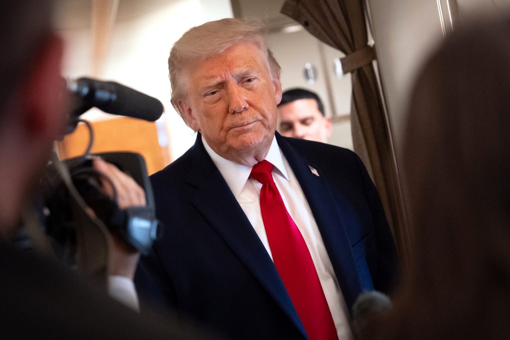 Trump squares off against Nevada GOP establishment
