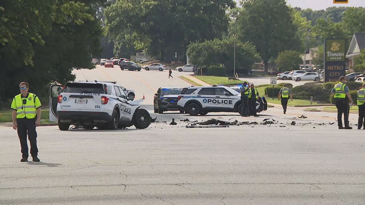 Crash with Gwinnett County police cruiser rips front end off