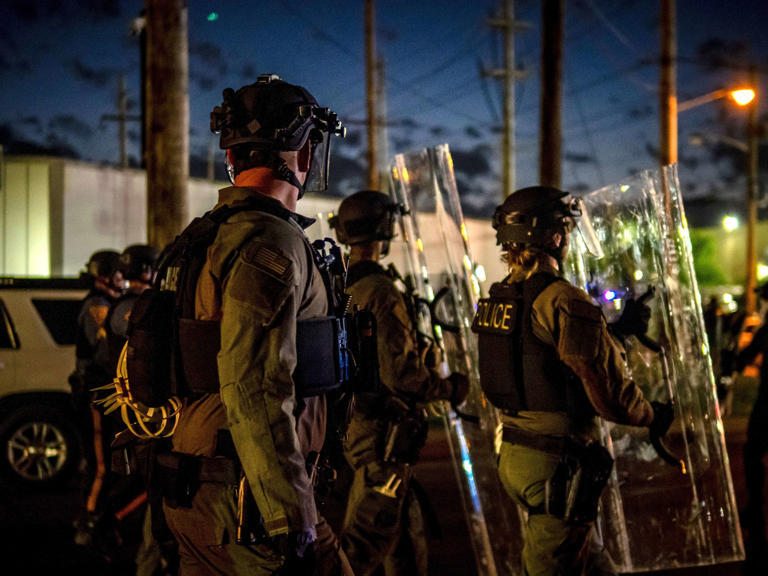 Injured journalist’s camera gear stolen by NJ cop after Delaney Hall ...