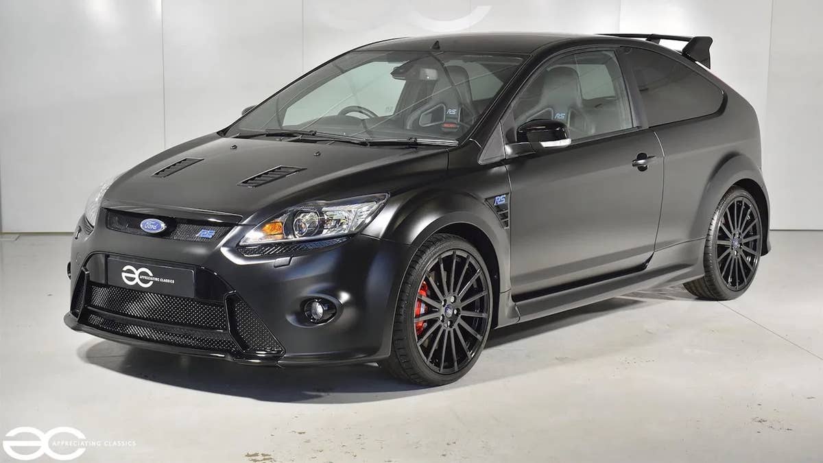 This unused 15-year-old Ford Focus RS500 is a true collector’s find