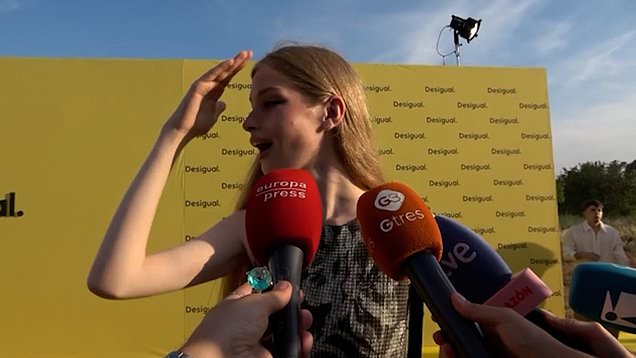 Elon Musk's daughter abruptly walks off interview when questioned about ...
