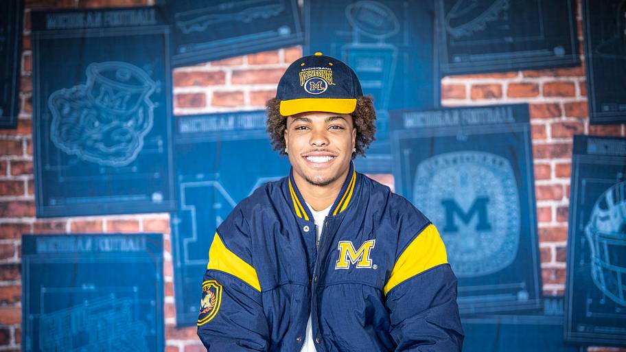 Tyler Stockton names one Michigan safety battling for starting spot ...
