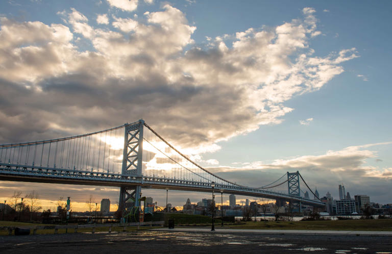 Ben Franklin Bridge closed Sunday morning for bike-a-thon