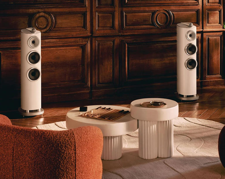 Bowers & Wilkins just gave its elite audiophile loudspeakers a hi-fi ...