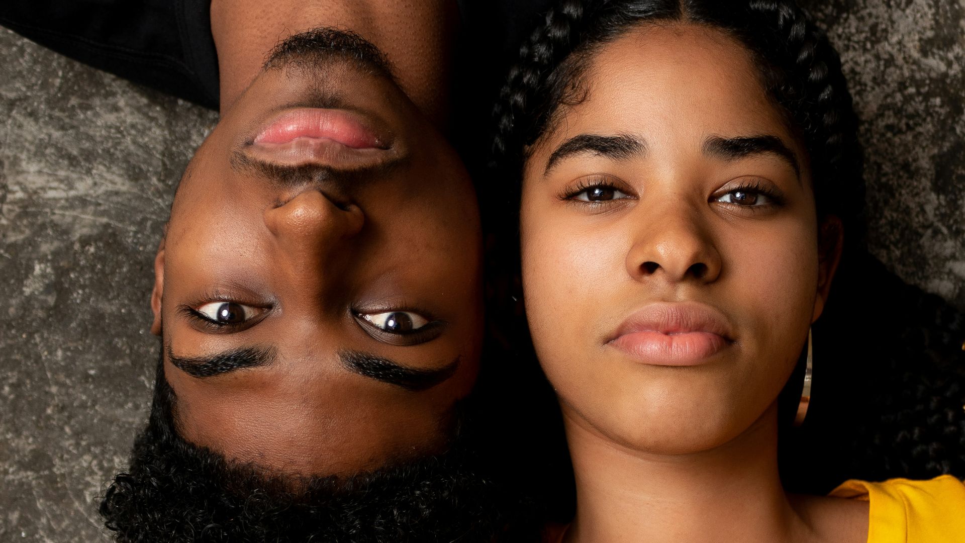 20 things that make siblings drift apart as adults