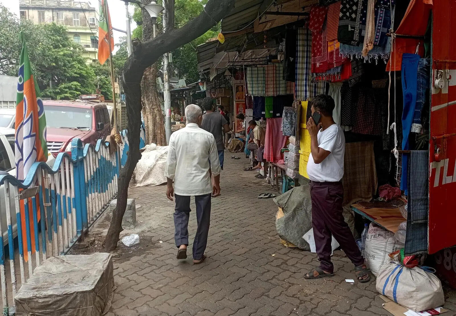 KP, KMC raze 200 illegal structures on riverfront, push-back drive held ...
