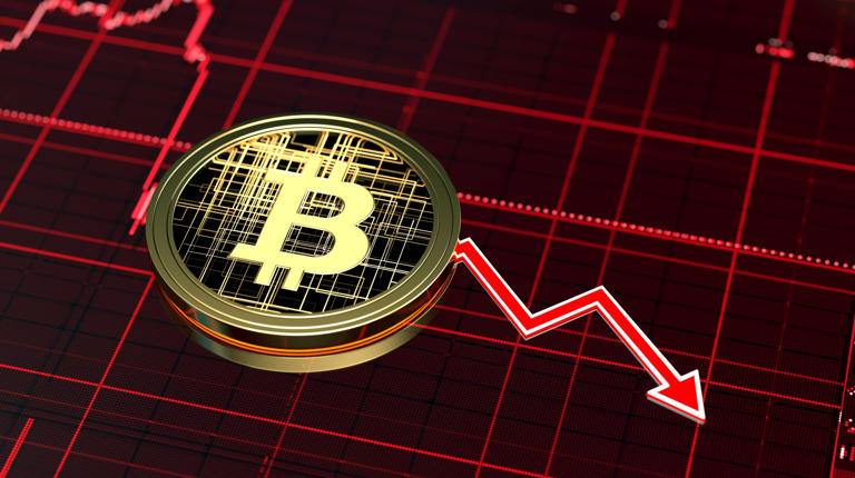 Bitcoin breaks below $60K as risk-off sentiment intensifies
