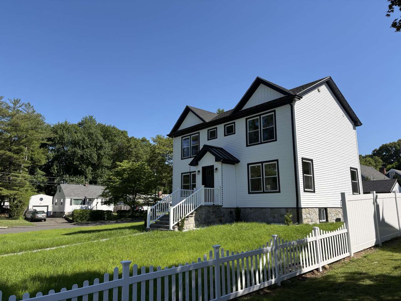Connecticut housing market sees bidding wars erupt as listings lag and ...