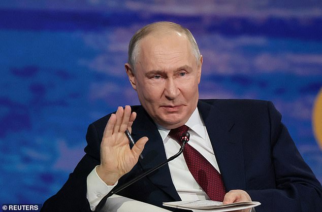 Putin refuses to meet with Zelensky and calls his offer letter 'boorish'