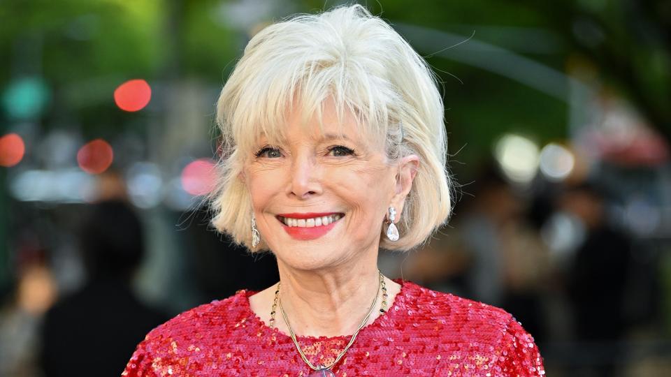 Lesley Stahl, Bill Whitaker and Jon Wertheim staying at embattled '60 ...