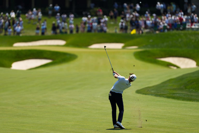 Ryan Gerard leads PGA Tour's Memorial with unorthodox style
