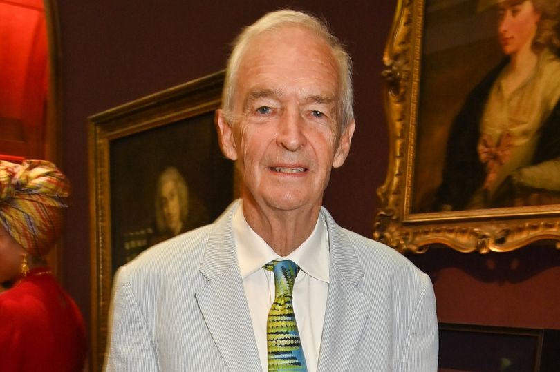 Channel 4's iconic newsreader Jon Snow reveals he's battling Alzheimer ...
