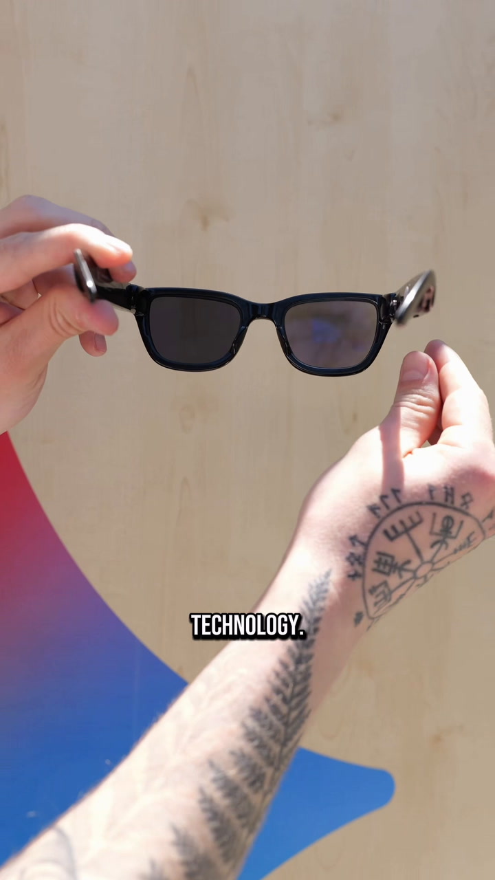 XR glasses that finally look like real sunglasses