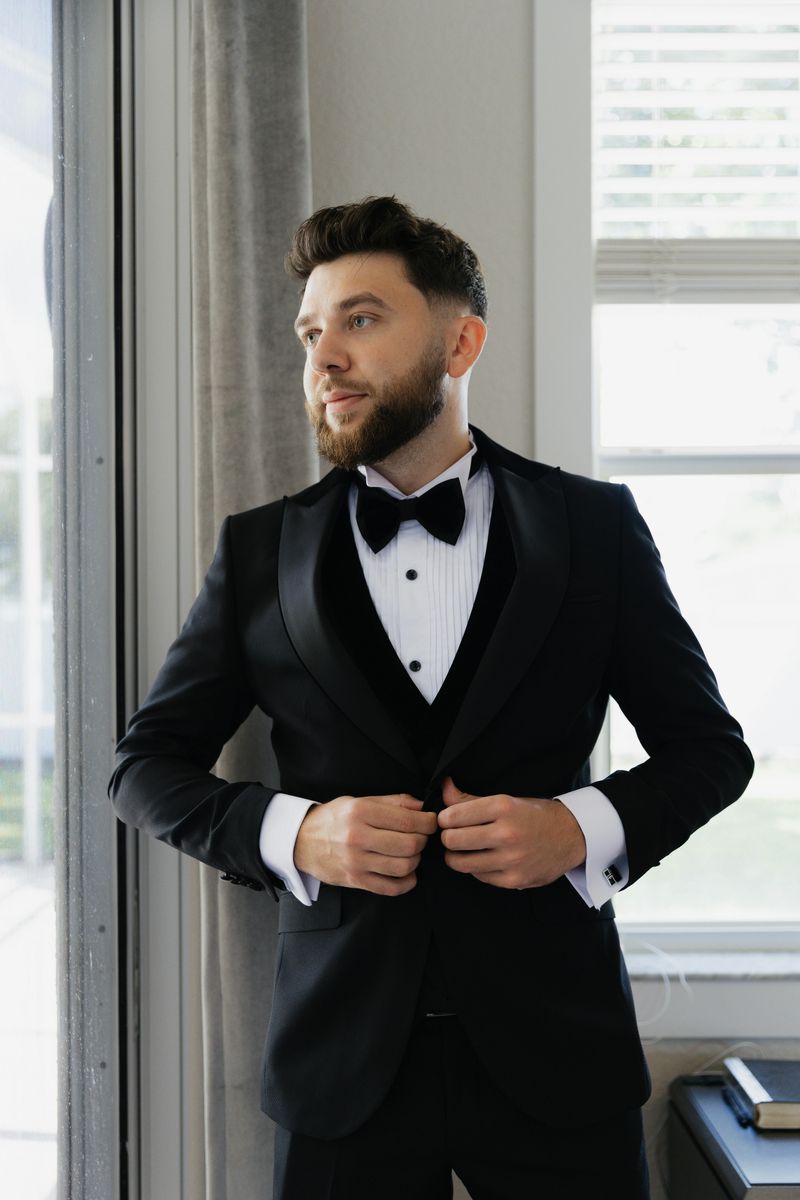 Guests are over these 12 wedding dress codes