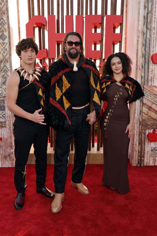Jason Momoa makes rare red carpet appearance with kids Lola and Nakoa ...