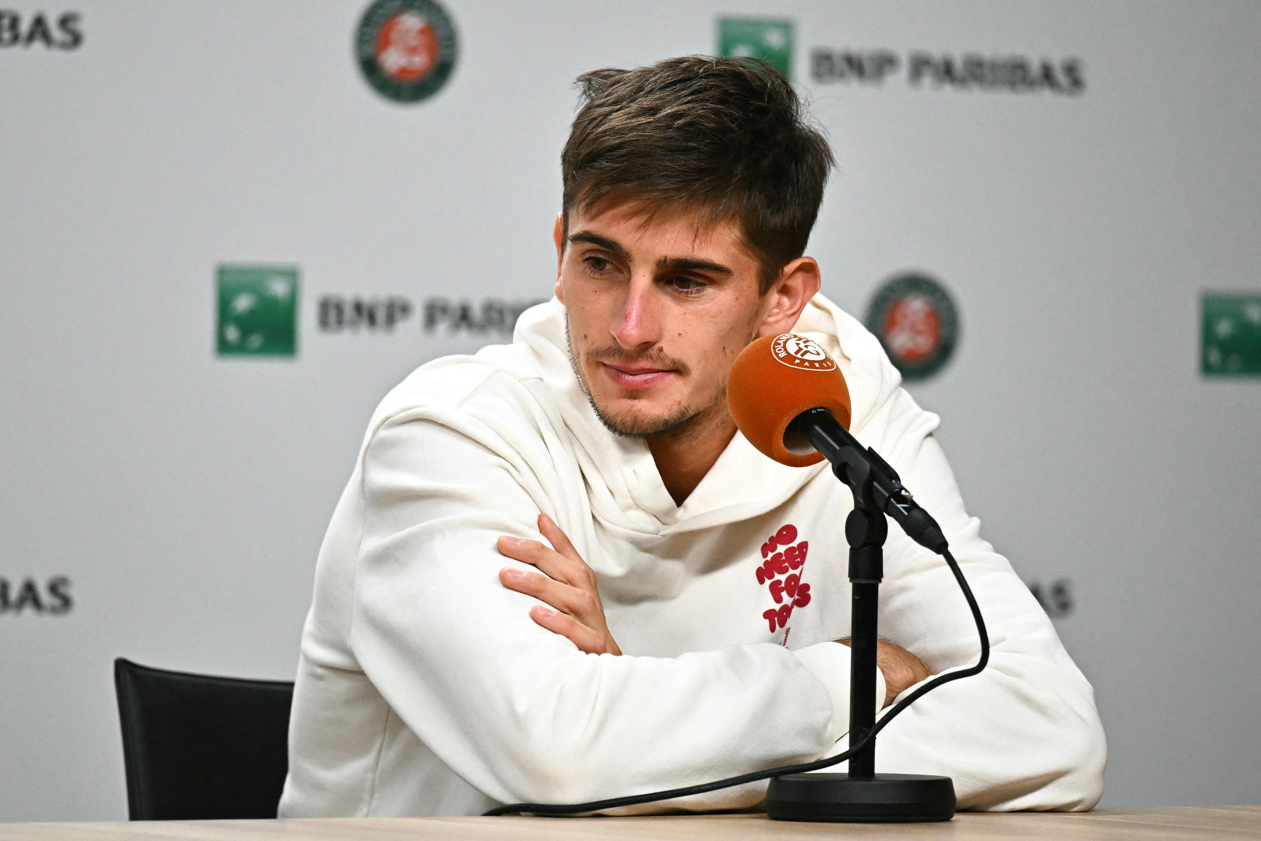 Agassi disappointed over French Open semifinalist Arnaldi's withdrawal
