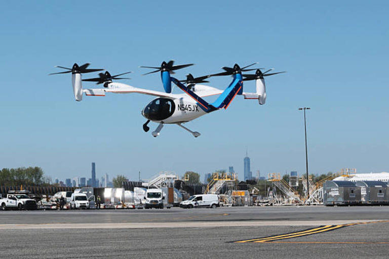 Defense, advanced air mobility themes emerge as Farnborough Airshow ...