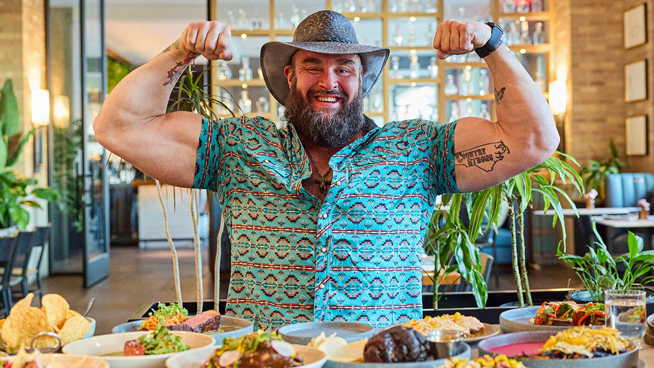 Braun Strowman is 'looking right now' at a return to wrestling