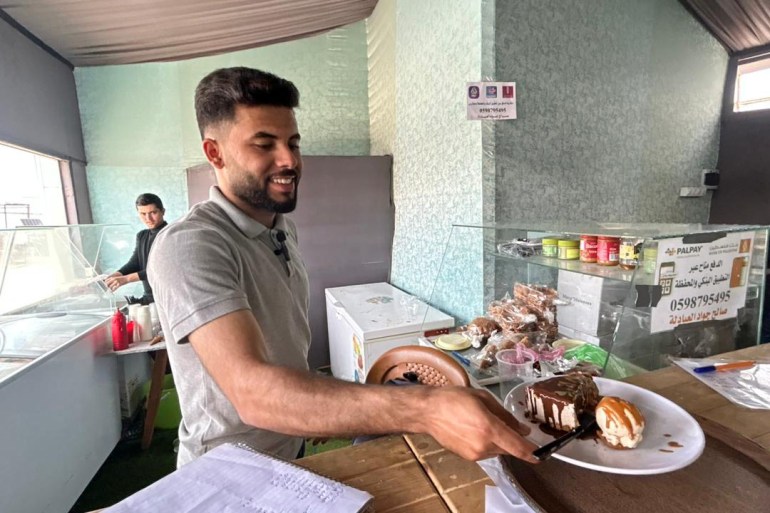An ice cream parlour survives Gaza’s genocide and gives seven students hope
