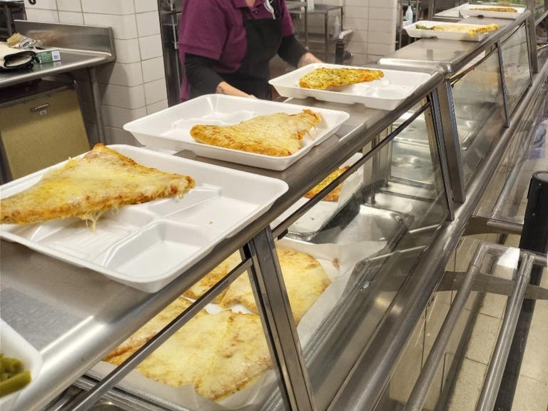 Meal prices rising in Vernon public schools