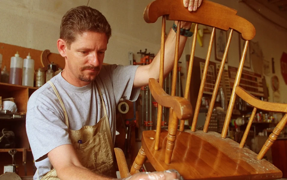 Polyurethane tips every DIY woodworker needs