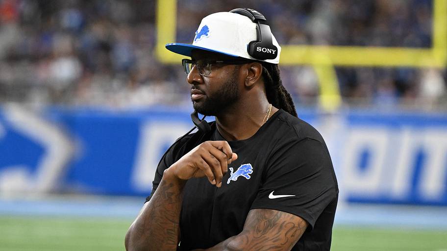 To improve the Lions' defense in 2026, Kelvin Sheppard is studying the ...