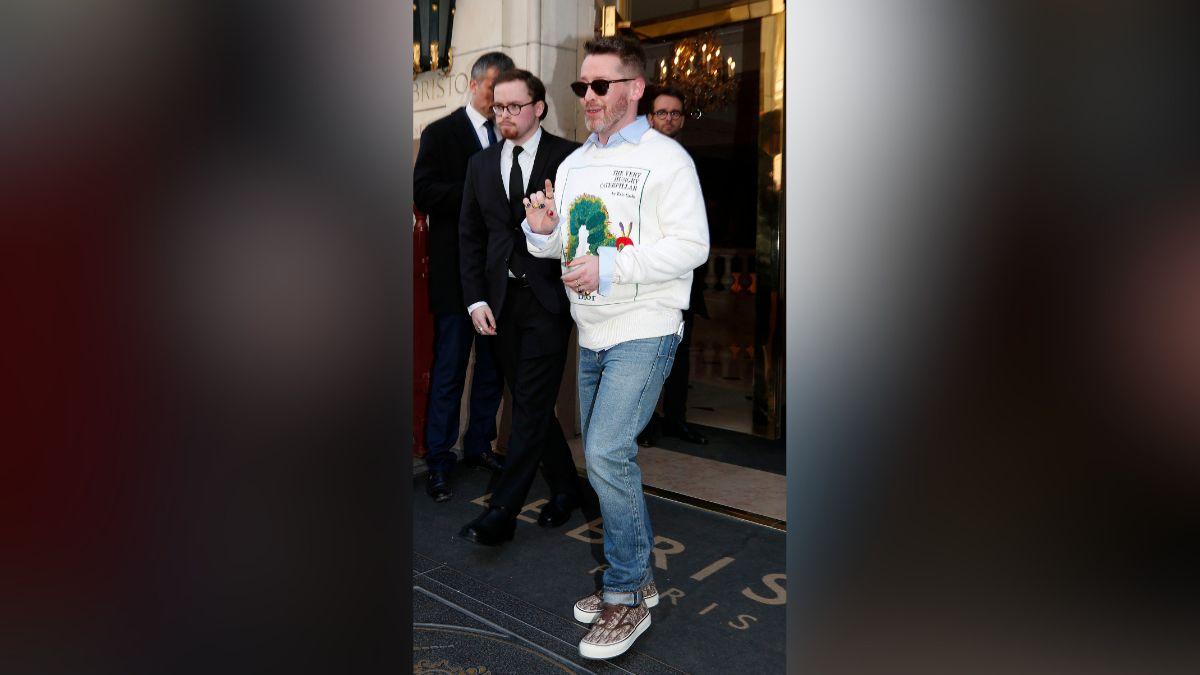Michael Jackson's former cook claims he witnessed singer 'grope ...