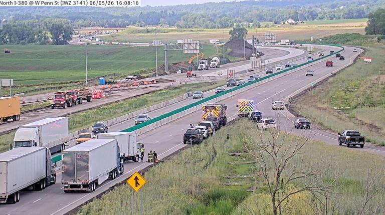 Update: I-380 northbound road reopened following multi-vehicle crash ...