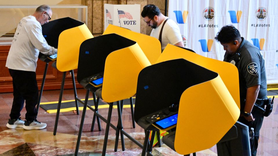 Why the GOP’s voter fraud theories in California don’t make sense