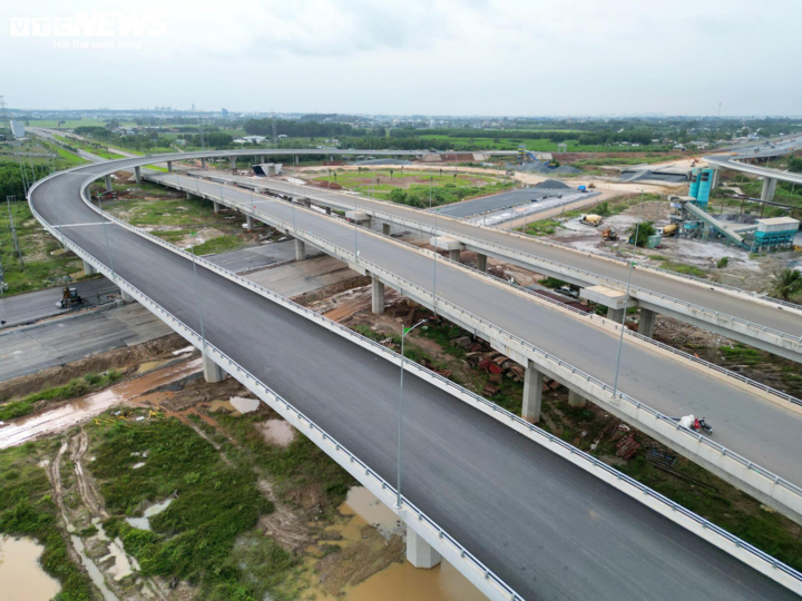 TP.HCM lấy ý kiến Đồng Nai hướng đầu tư metro 175.000 tỷ nối sân bay ...