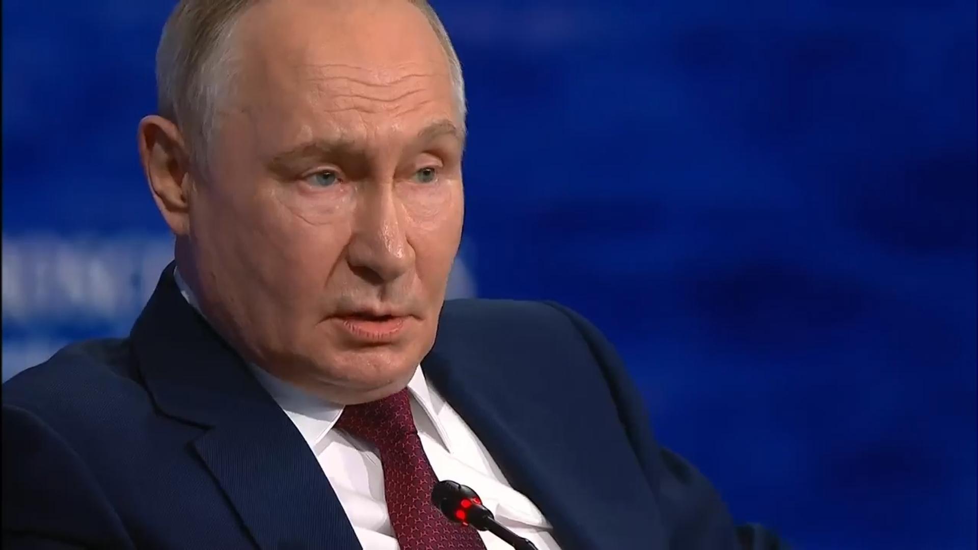 Putin rejects Zelenskyy's offer to meet, saying he sees 'no point' in it