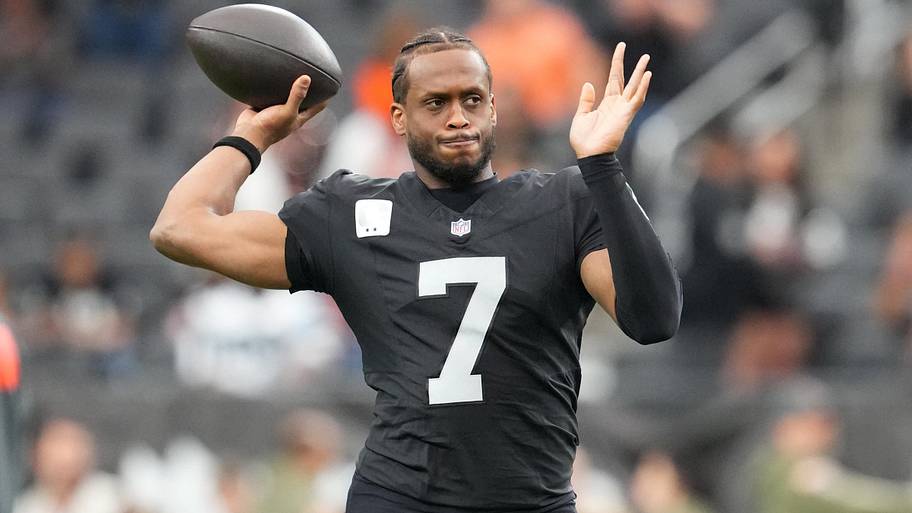 Geno Smith's outlook is brighter than ever after young tackles impress ...