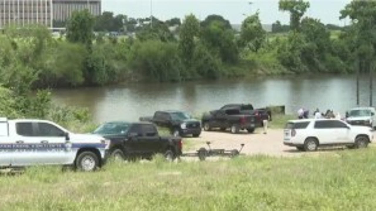 Body of 33-year-old father of 4 sons found in Buffalo Bayou, his mother ...