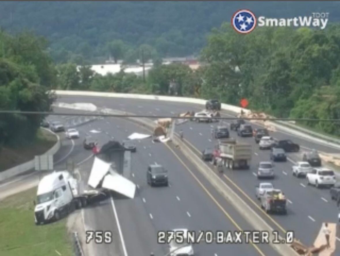 2 lanes reopen in each direction on I-275 in Knoxville after tractor ...