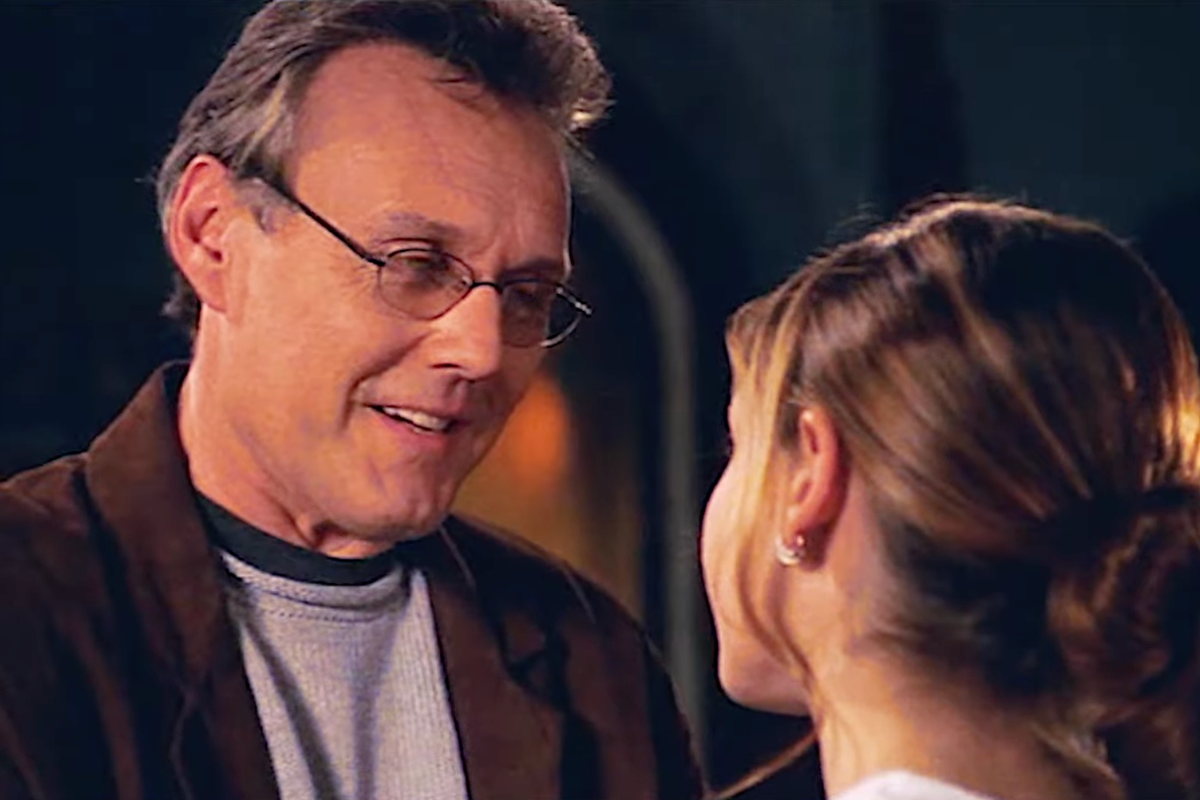 Sarah Michelle Gellar pens emotional tribute to co-star Anthony Head