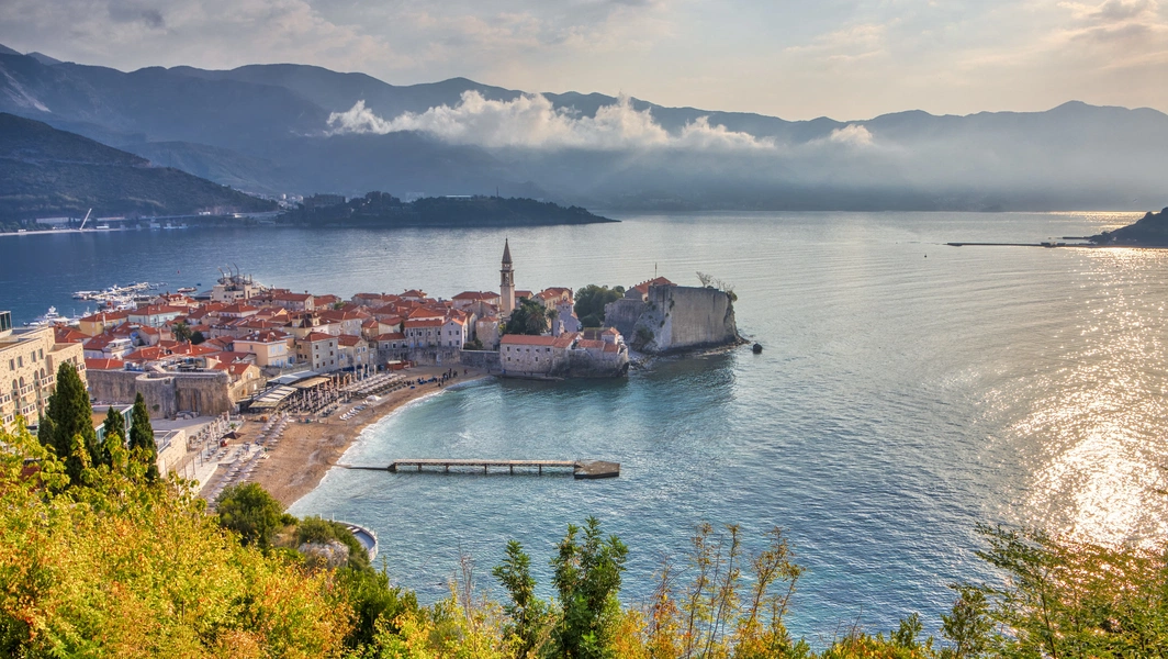 11 travel destinations outside the Schengen Area