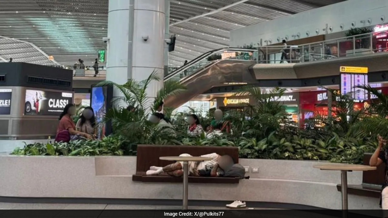 Man calls passenger sleeping on Delhi airport bench 'uncivilised monkey ...
