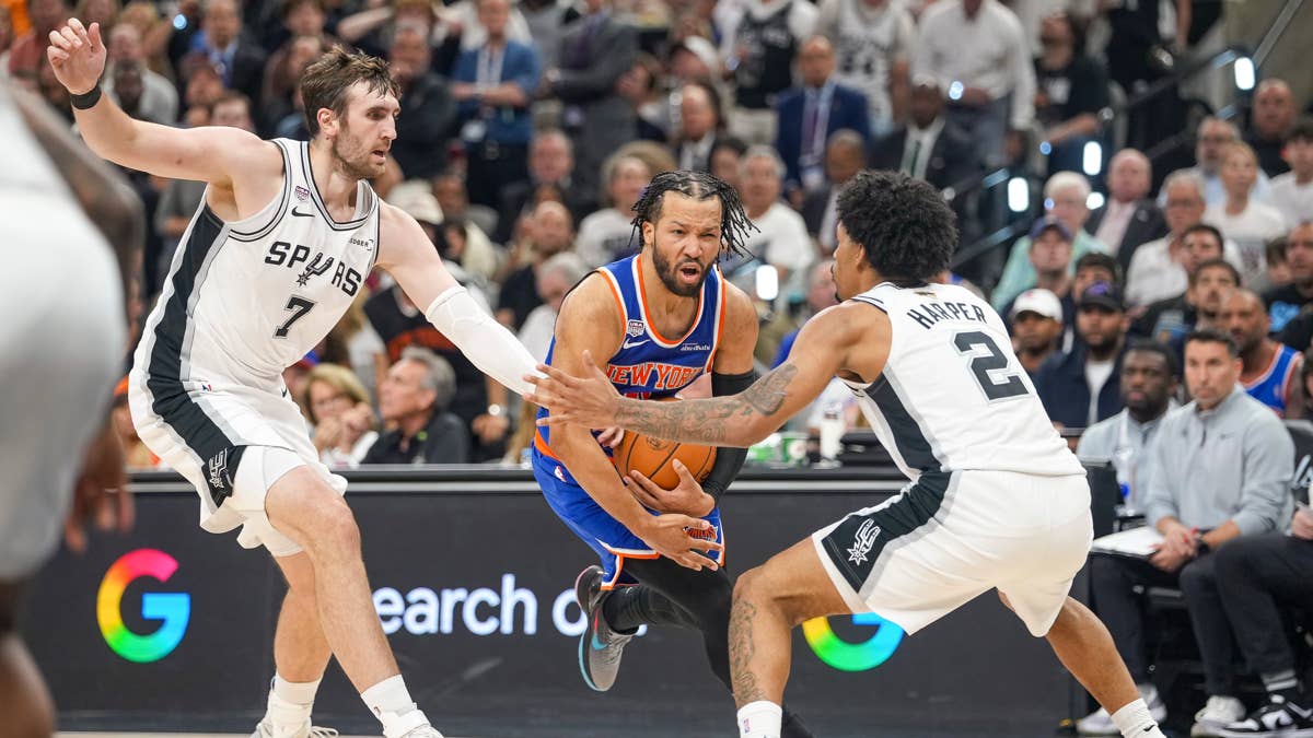 NBA fans accused refs of rigging Game 2 for Knicks vs. Spurs