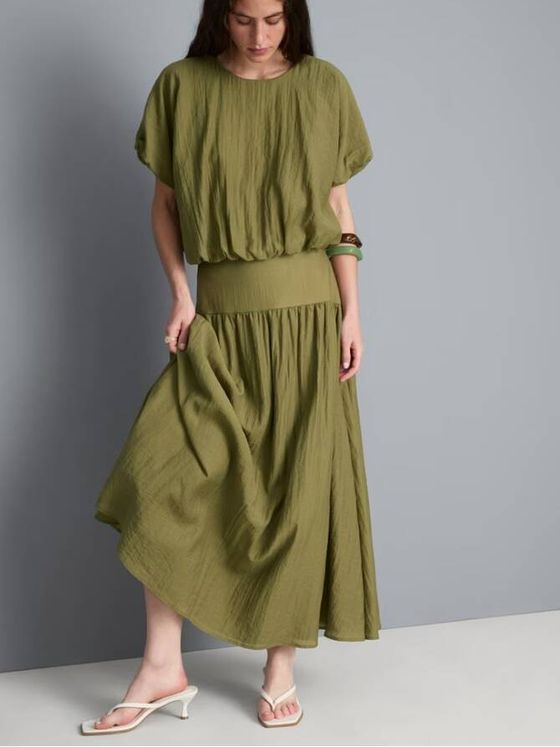 Primark tiene la falda midi que eleva cualquier look: ideal para las ...