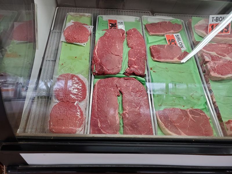 The small-town Oklahoma grocery store famous for its incredible old ...