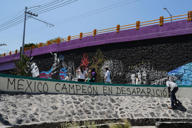 Protests in Mexico City capitalize on World Cup celebrations to ...