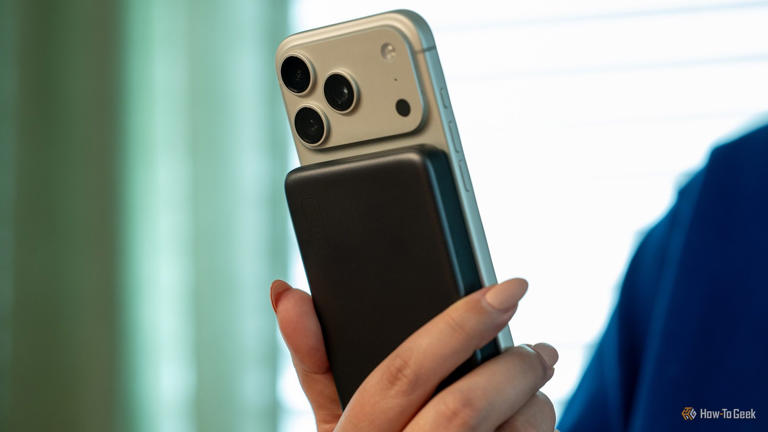 This ultra-slim magnetic power bank offers 25W wireless charging